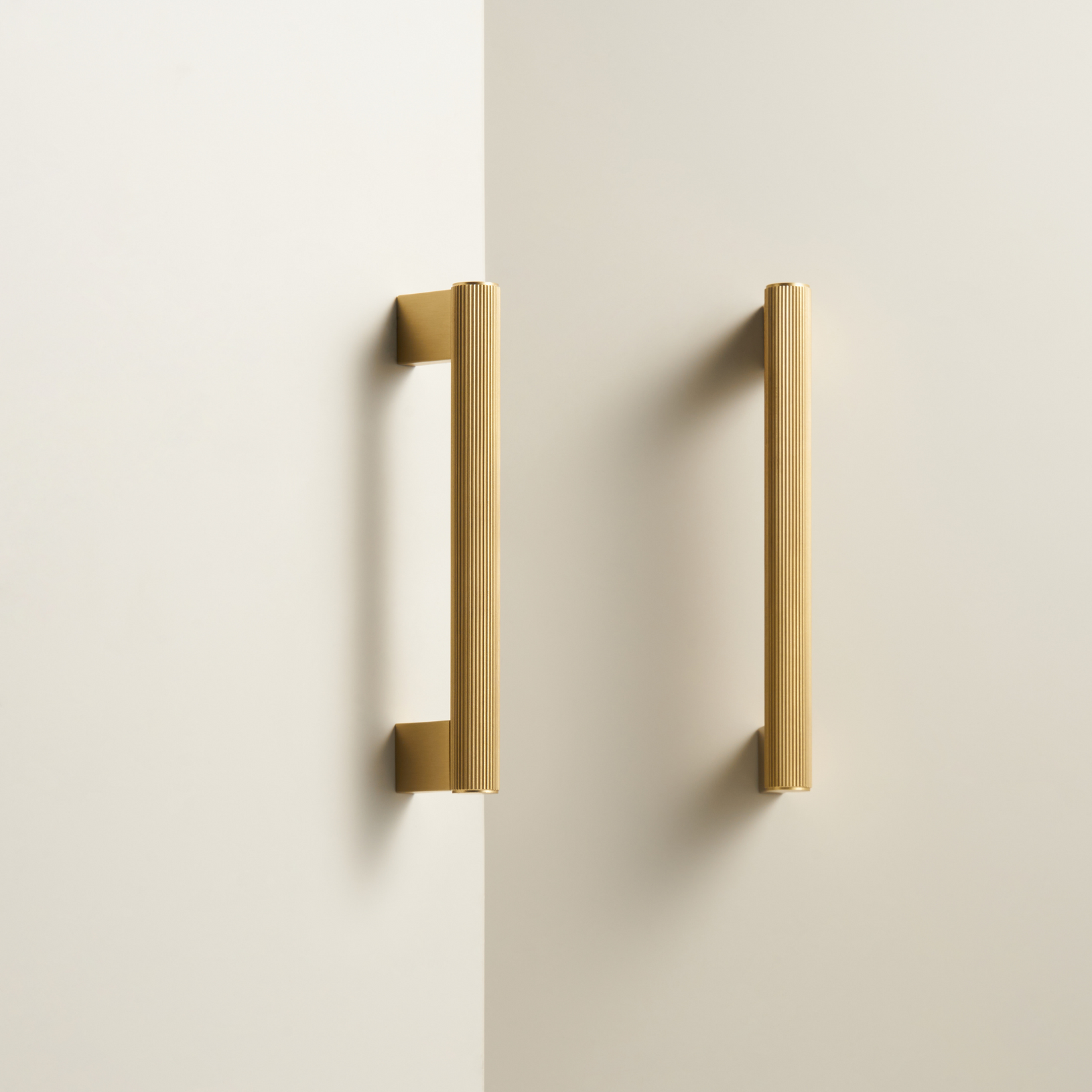 SOLID BRASS HANDLES / LINEAR KNURL - Matte Black / 150mm/4.9" (128mm/5. ...