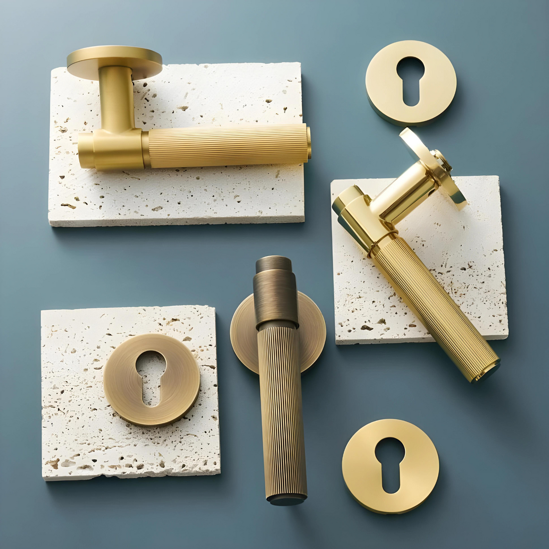 RODOS / Linear Knurled Brass Door Handles | Handle Shop Couture ...