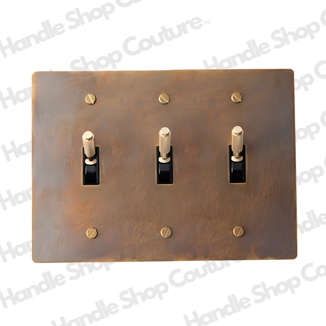 KLAS / Brass Light Switch (3-Gang)