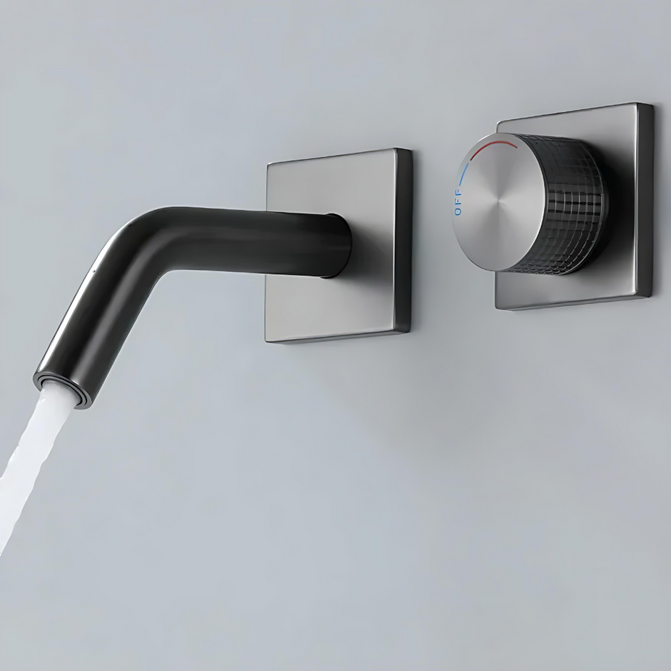 ZENITH / Wall-Mounted Mixer Faucet - Gunmetal Grey / Backplate - Handle ...