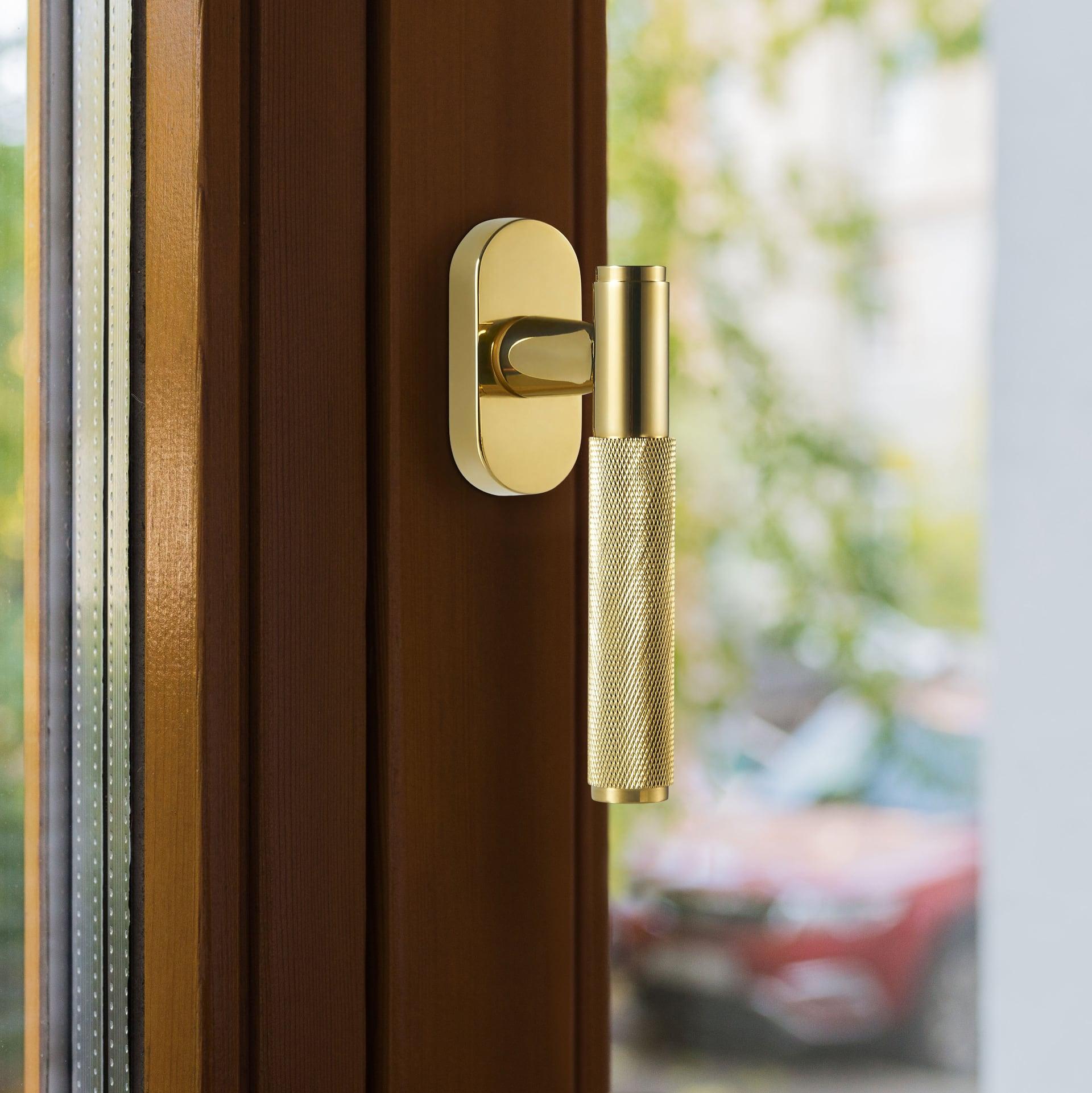 MISTRA / Tilt and Turn Knurled Brass Window Handles - Handle Shop Couture