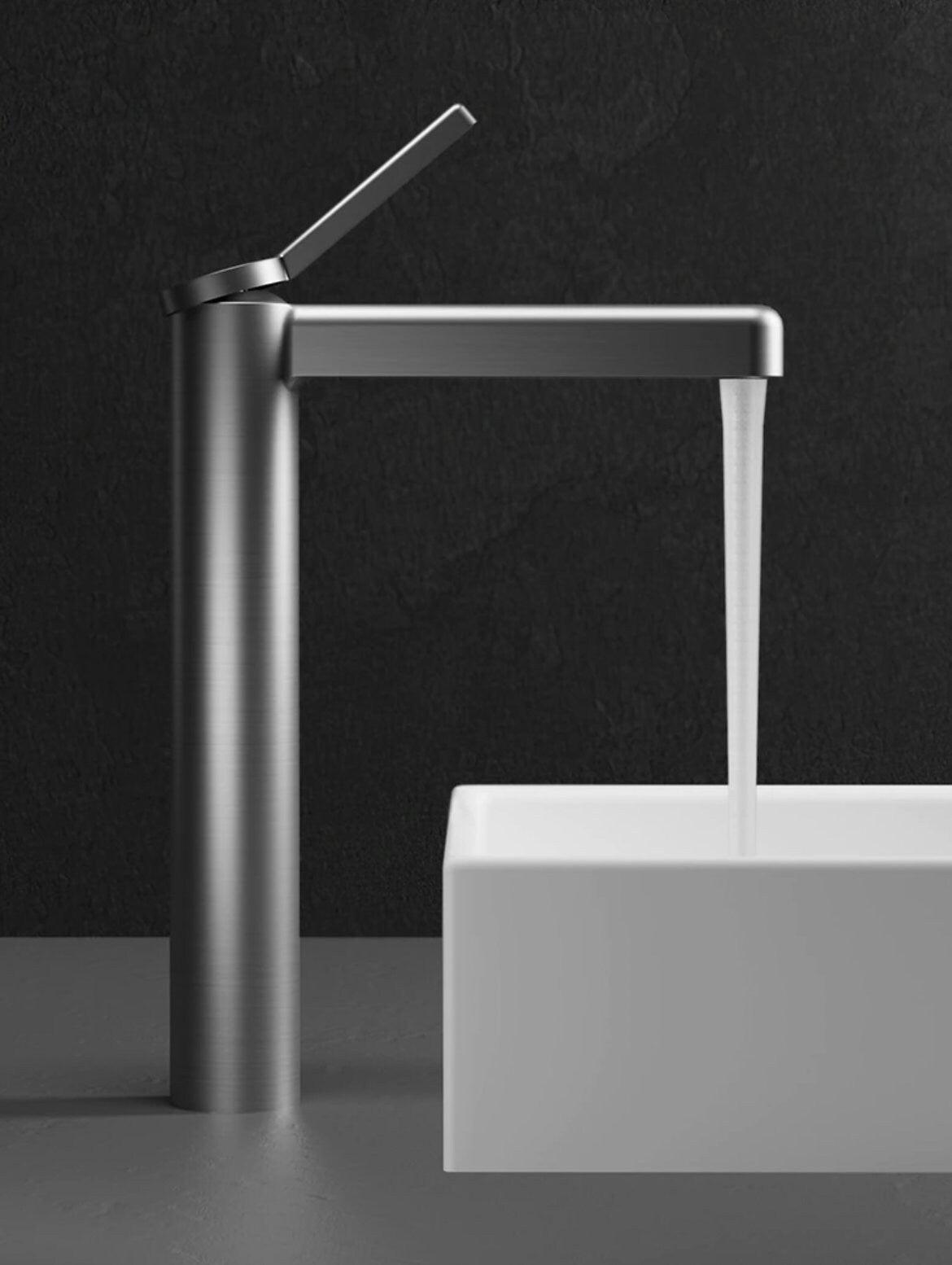 COMO / Bathroom Tap Faucet - Handle Shop Couture