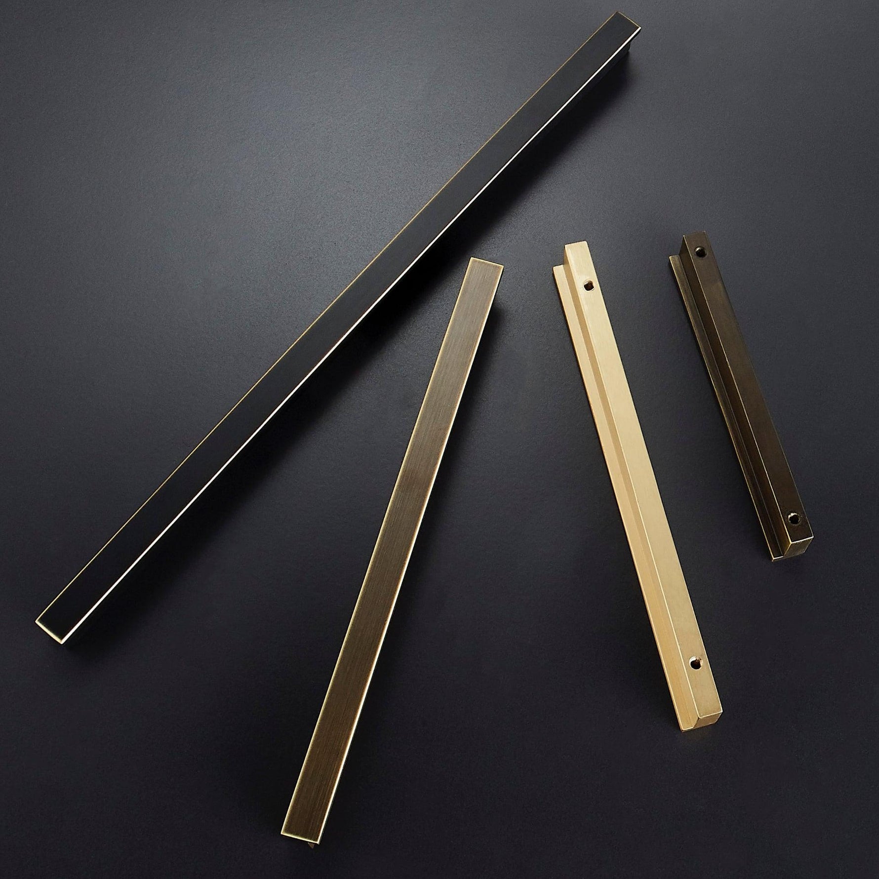 MARCUS / BRASS HANDLES / L-SHAPE - Handle Shop Couture