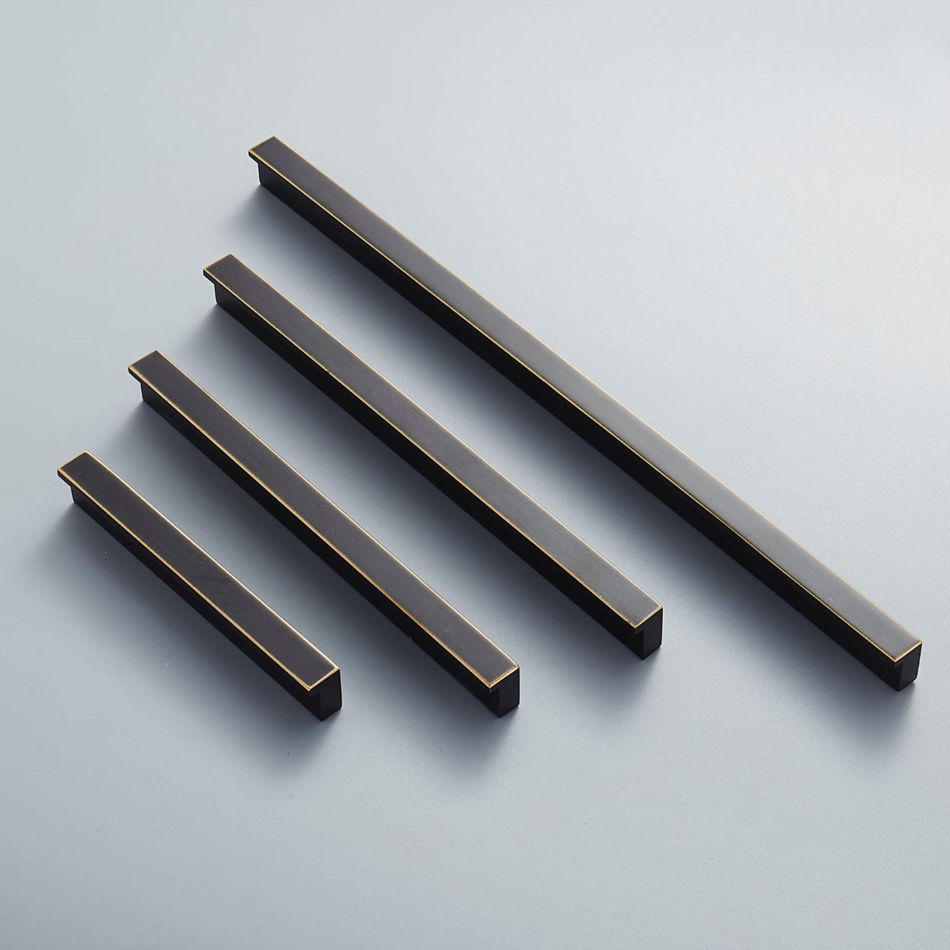 MARCUS / BRASS HANDLES / L-SHAPE - Handle Shop Couture