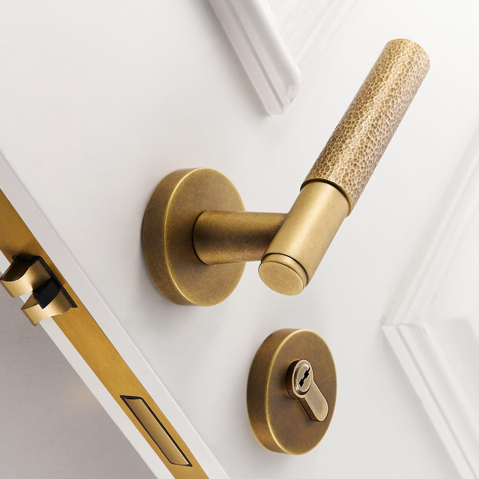 PARO / Hammered Brass Door Handles | Handle Shop Couture - Handle Shop ...